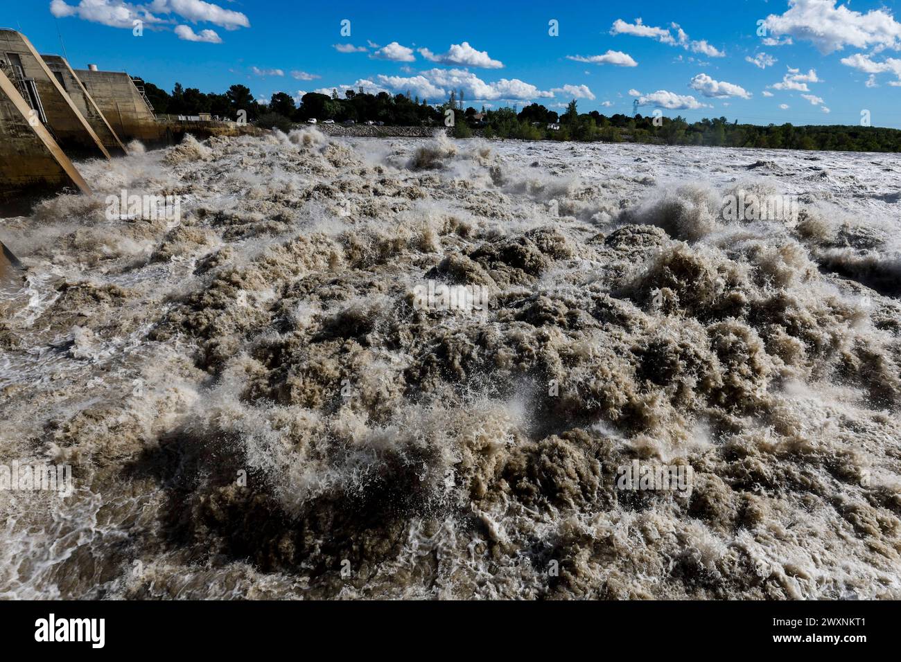 Barrage inondation hi-res stock photography and images - Alamy