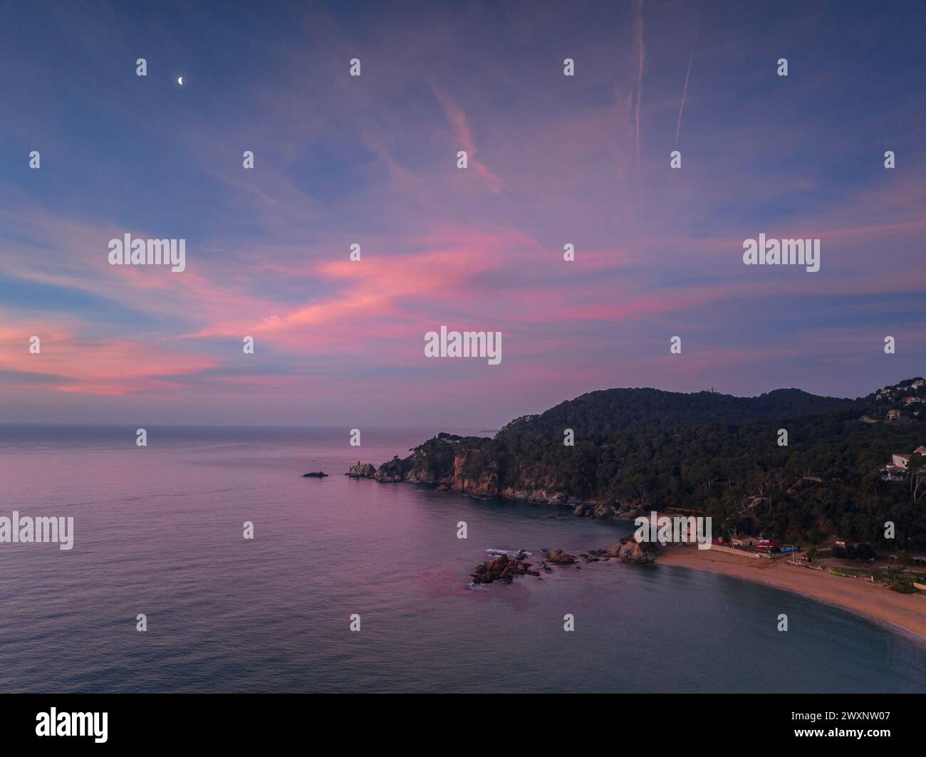 Roca de la luna hi-res stock photography and images - Alamy