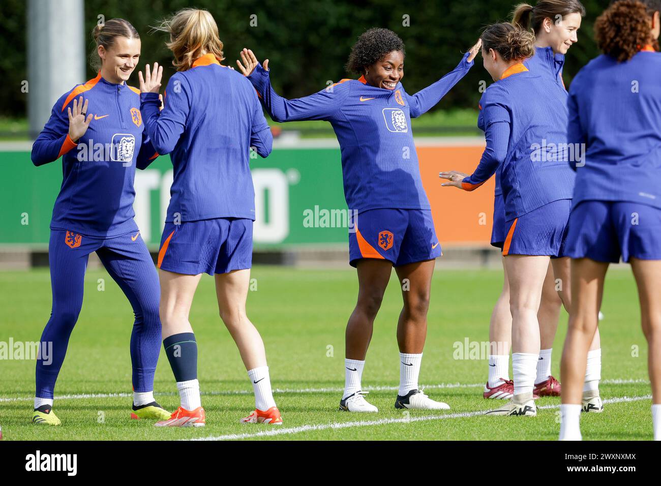 ZEIST, NETHERLANDS - APRIL 1: Lynn Wilms of The Netherlands, Lineth Beerensteyn of The ...