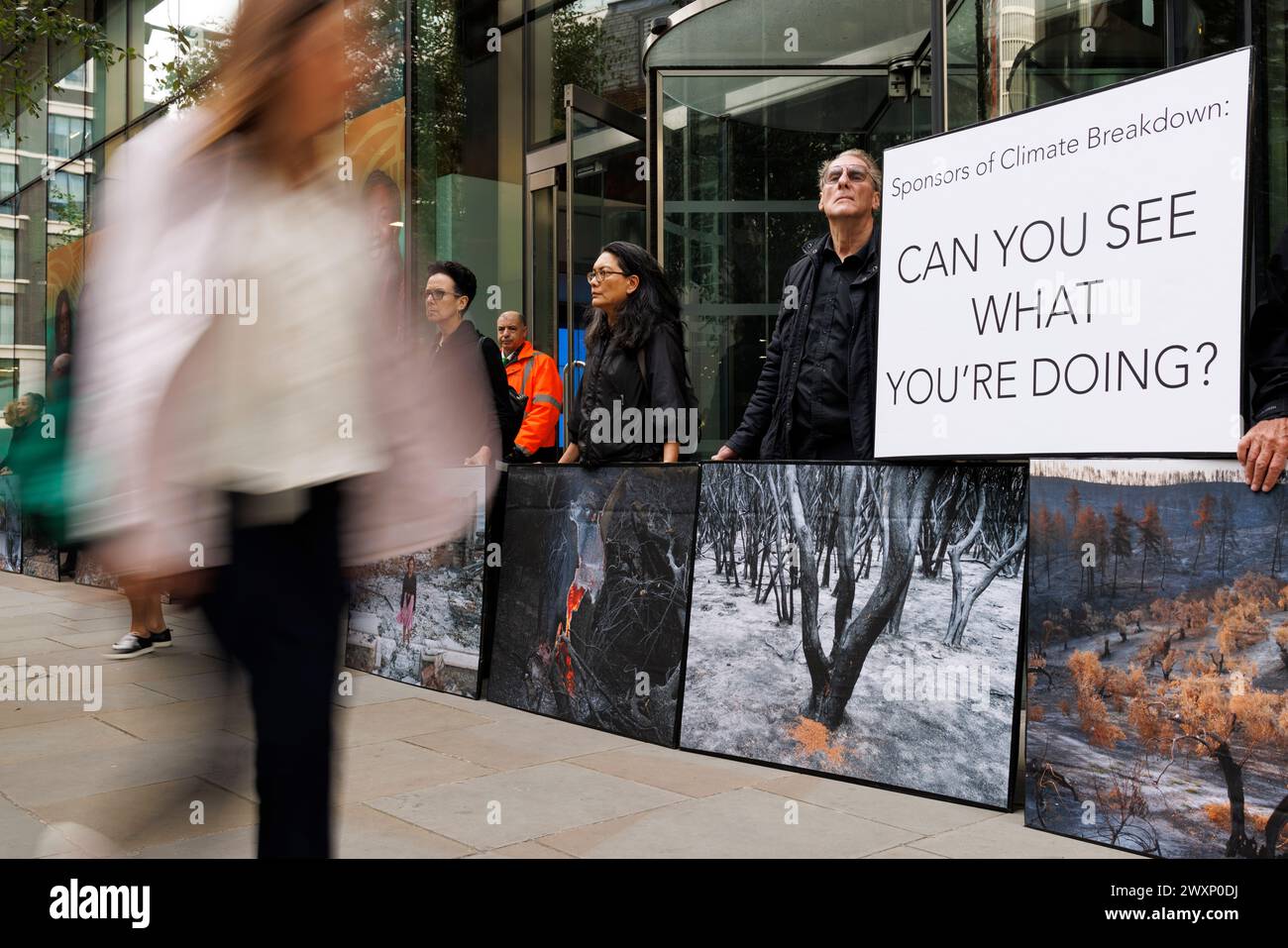 9th Oct 2023. Standard Chartered Bank offices, City of London, UK ...