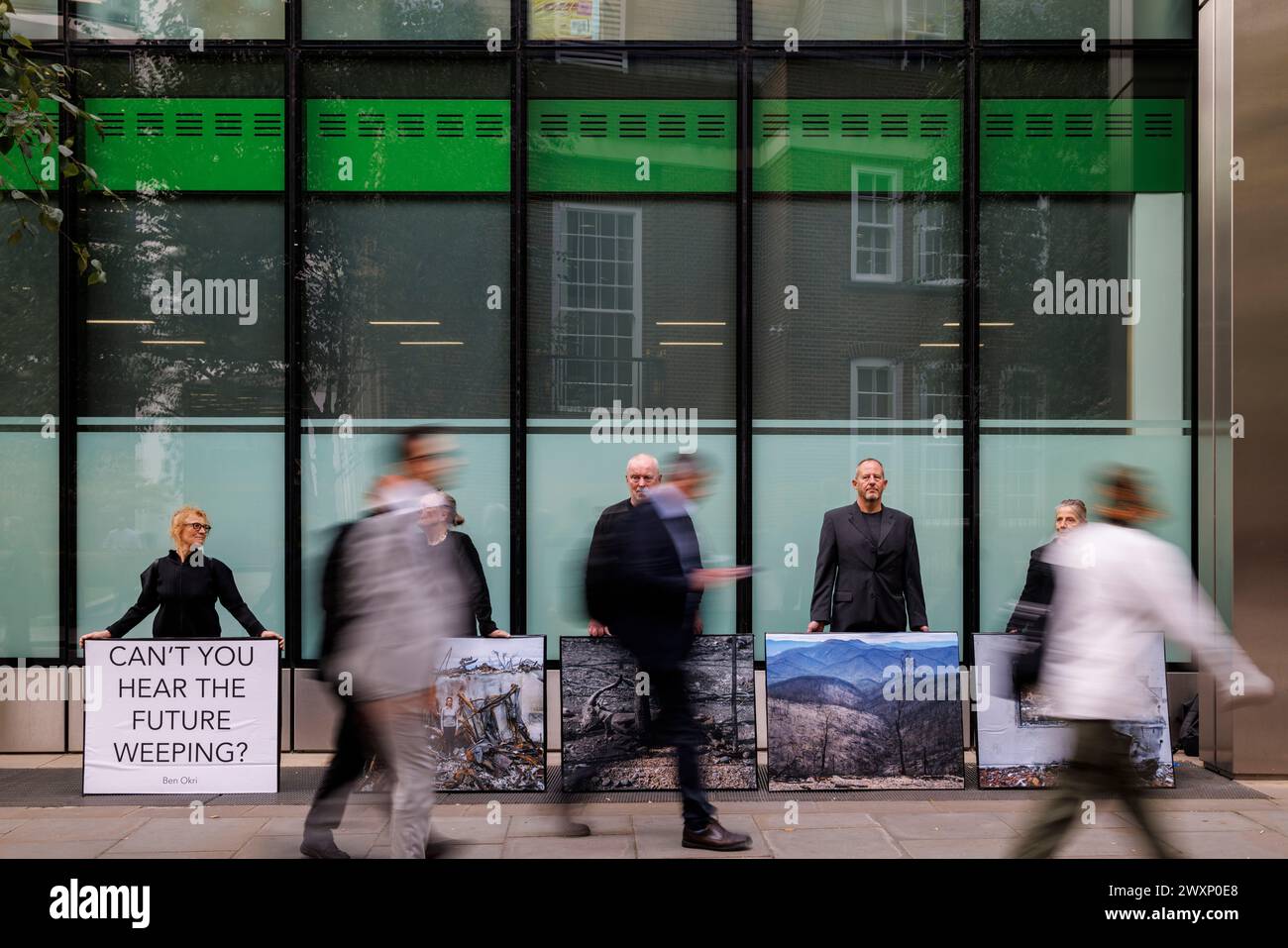 9th Oct 2023. Standard Chartered Bank offices, City of London, UK ...