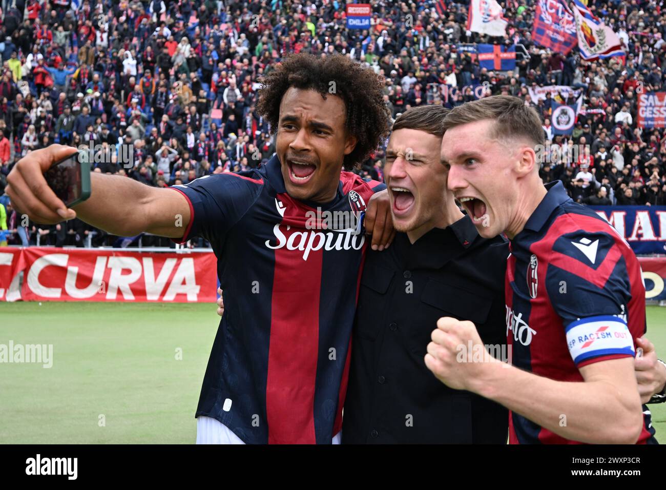Joshua Zirkzee (Bologna)Sam Beukema (Bologna)Michel Aebischer (Bologna ...
