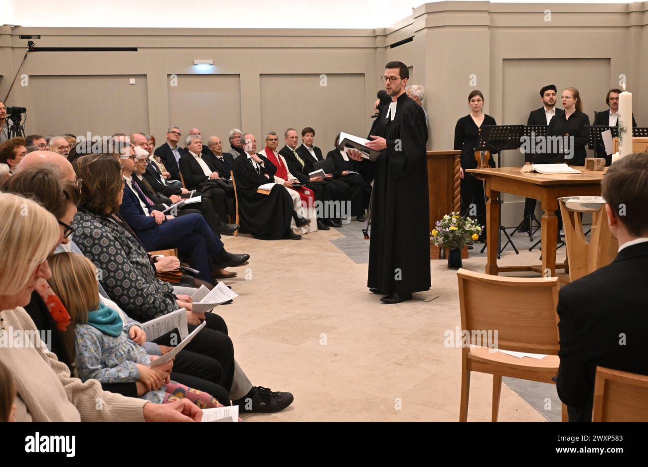 Potsdam, Germany. 01st Apr, 2024. Pastor Jan Kingreen welcomes the ...