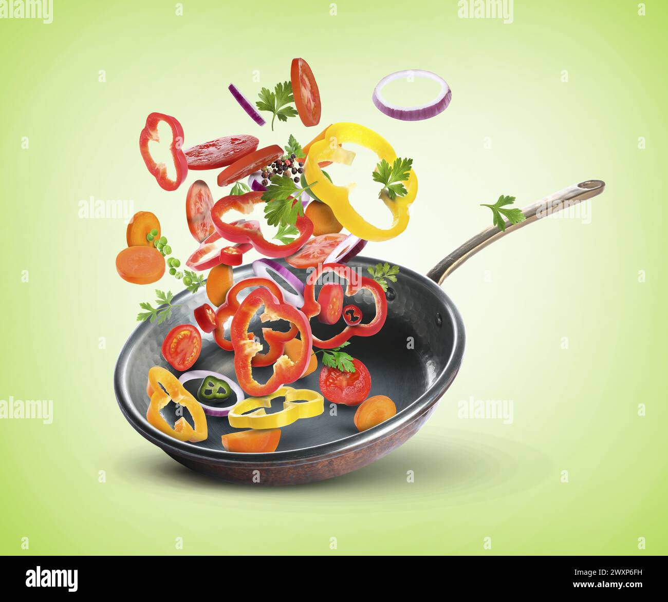 Onion sliced flying pan hi-res stock photography and images - Alamy