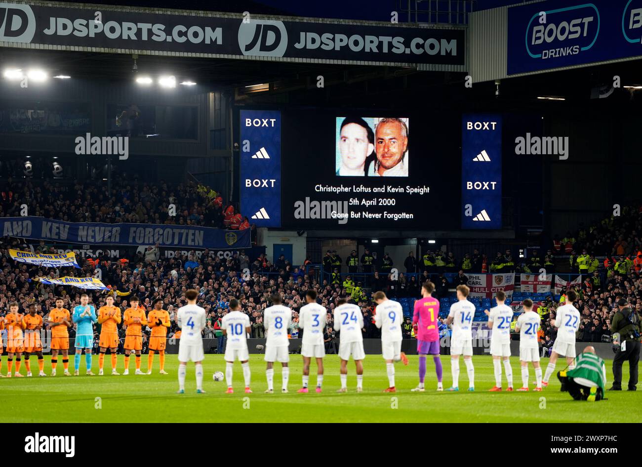 Leeds United fans and players remembering Leeds United fans Christopher ...
