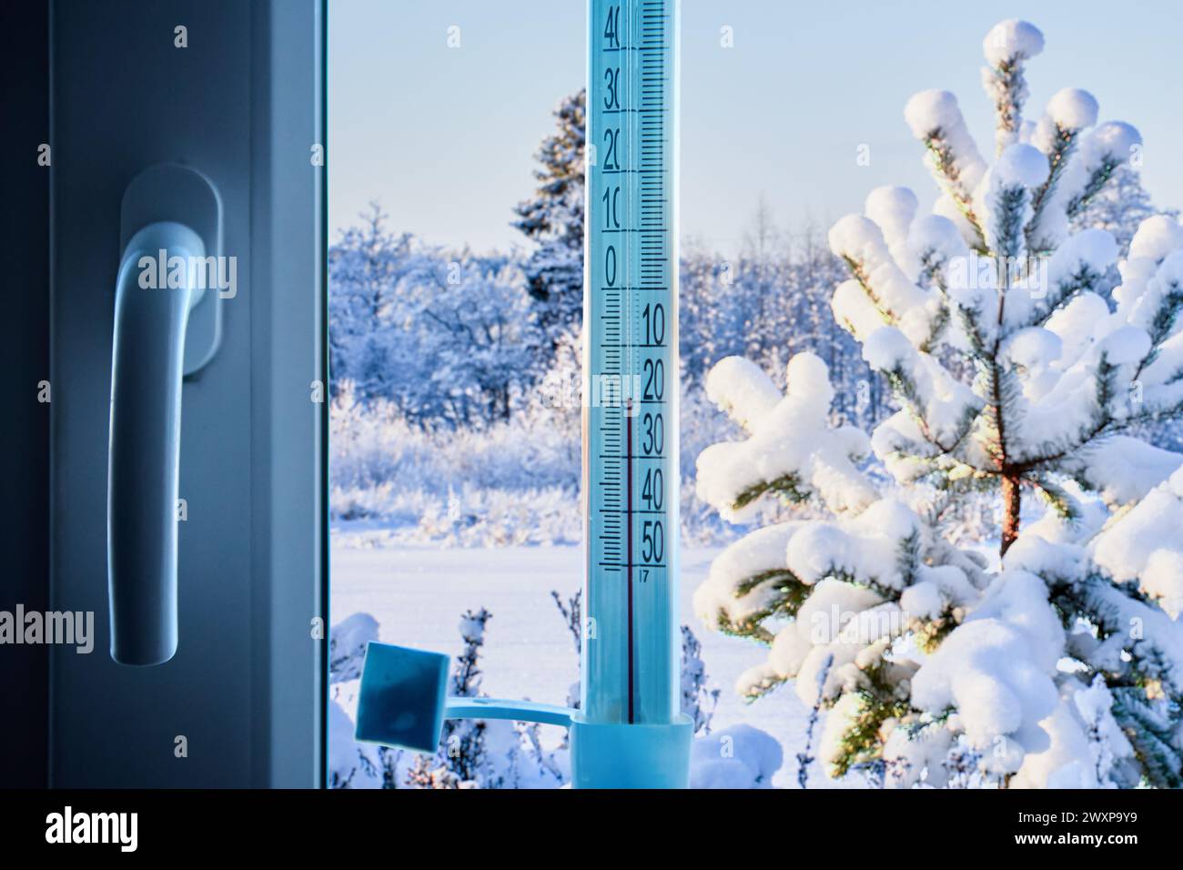 Thermometric liquid hi-res stock photography and images - Alamy