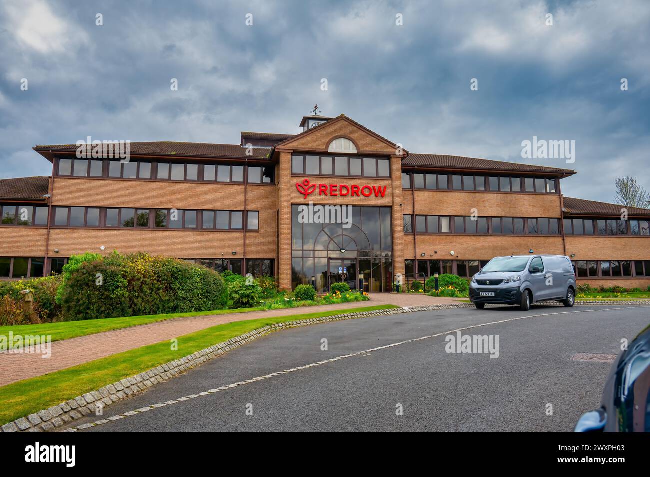 Redrow hi-res stock photography and images - Alamy