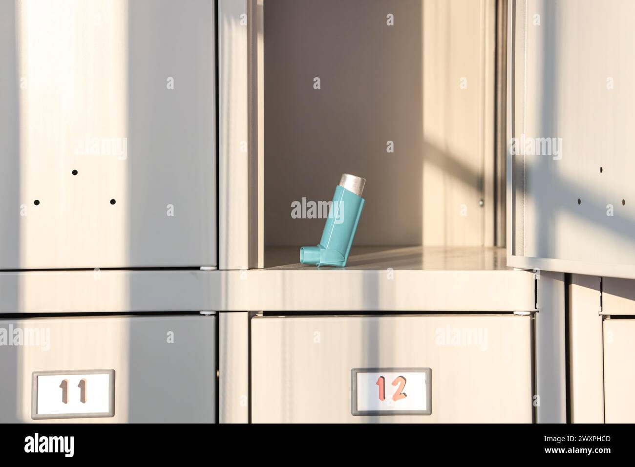 Asthma inhaler sport hi-res stock photography and images - Alamy