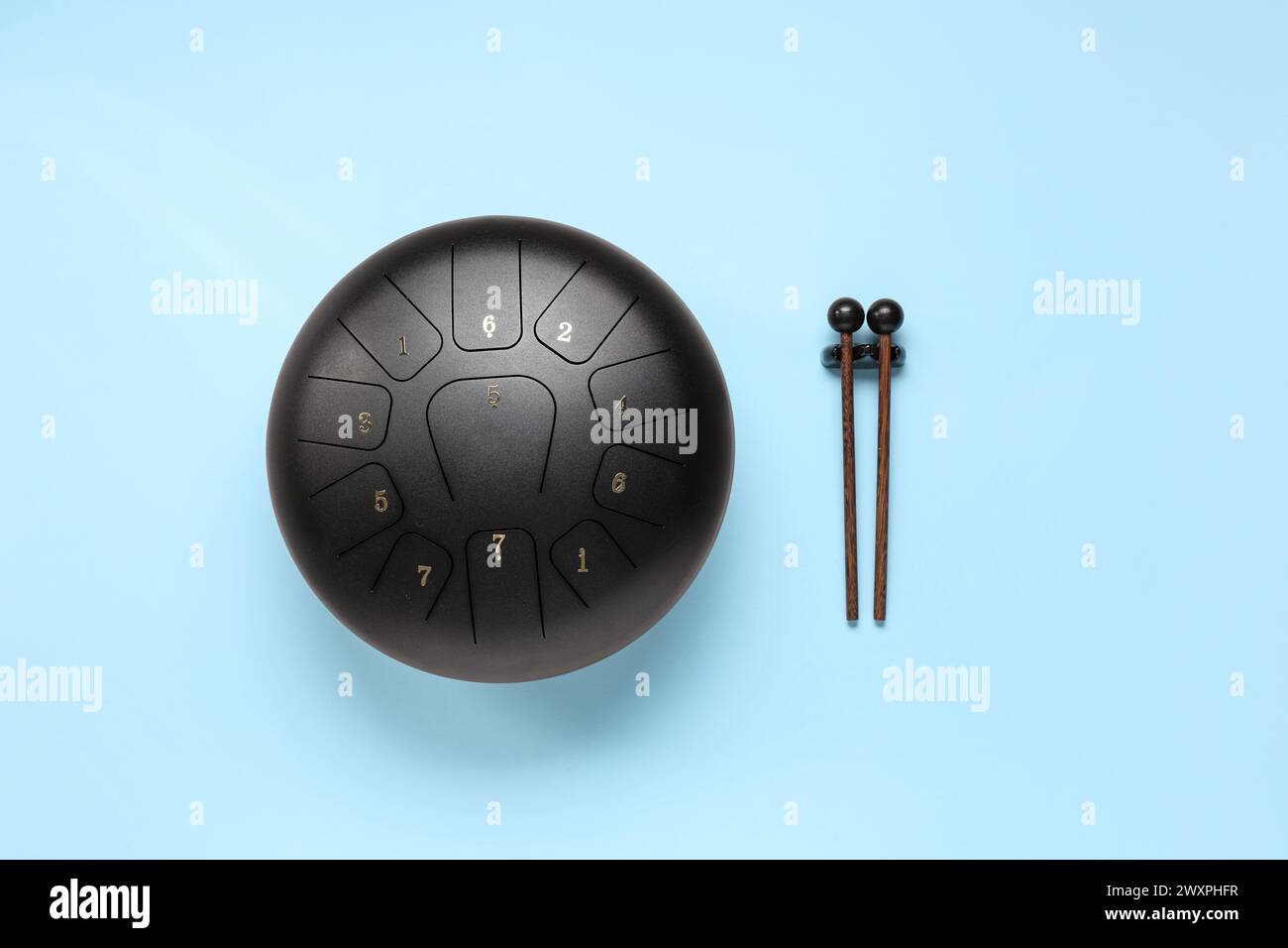 Blue rhythm sticks hi-res stock photography and images - Alamy