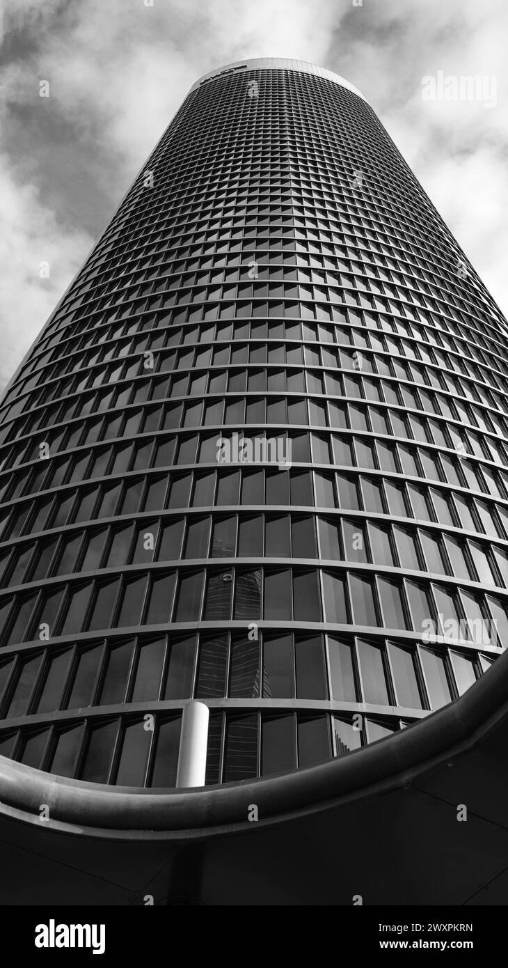 Cristal tower madrid Black and White Stock Photos & Images - Alamy