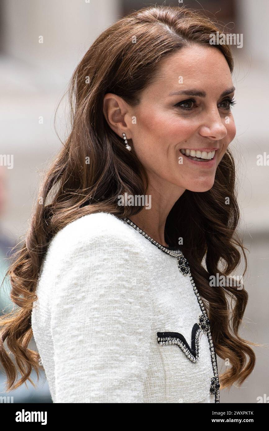 Catherine princess of wales hi-res stock photography and images - Alamy