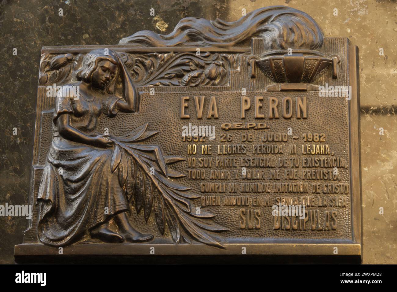 Eva perons tomb hi-res stock photography and images - Alamy