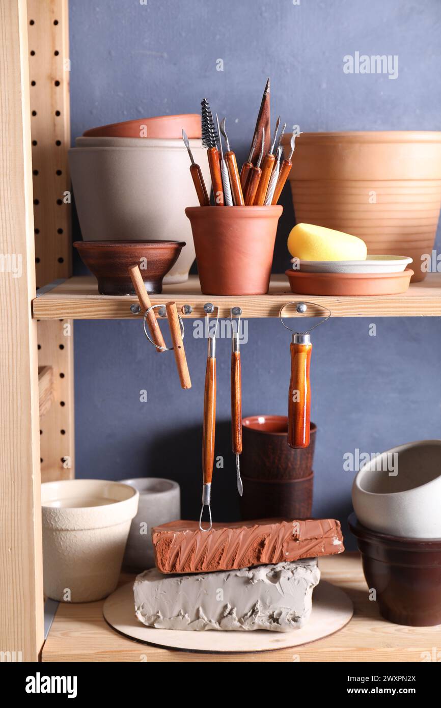 Set different tools in hi-res stock photography and images - Alamy