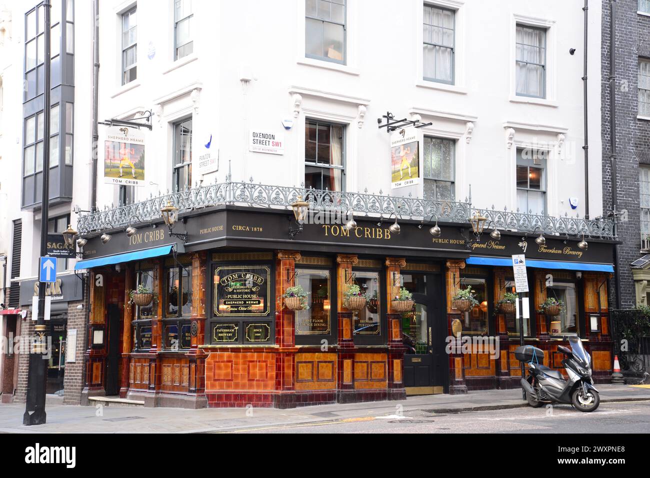 Tom Cribb pub, London Stock Photo - Alamy