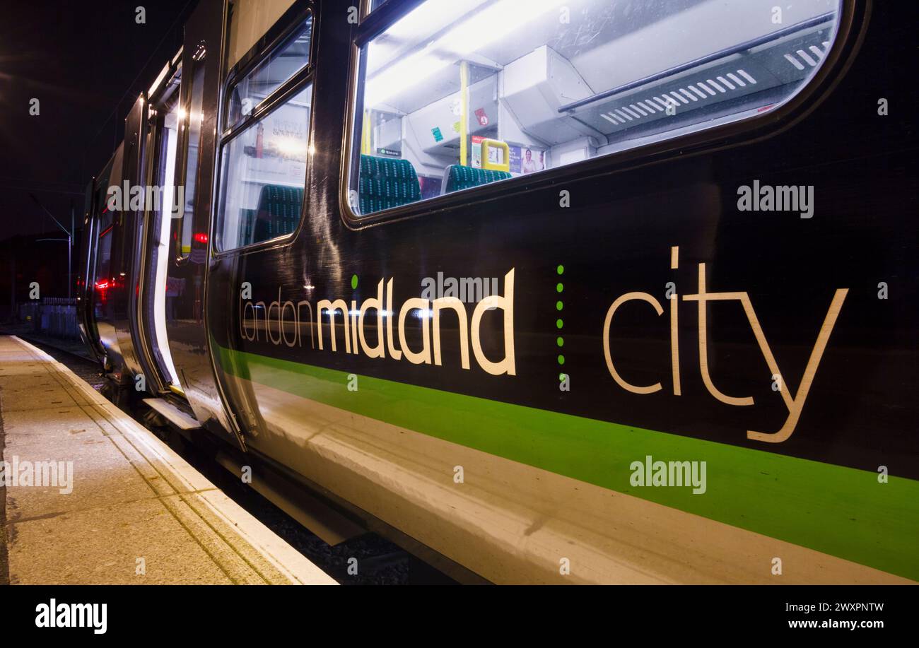 London Midland class 323 electric train at Wolverhampton station with ...