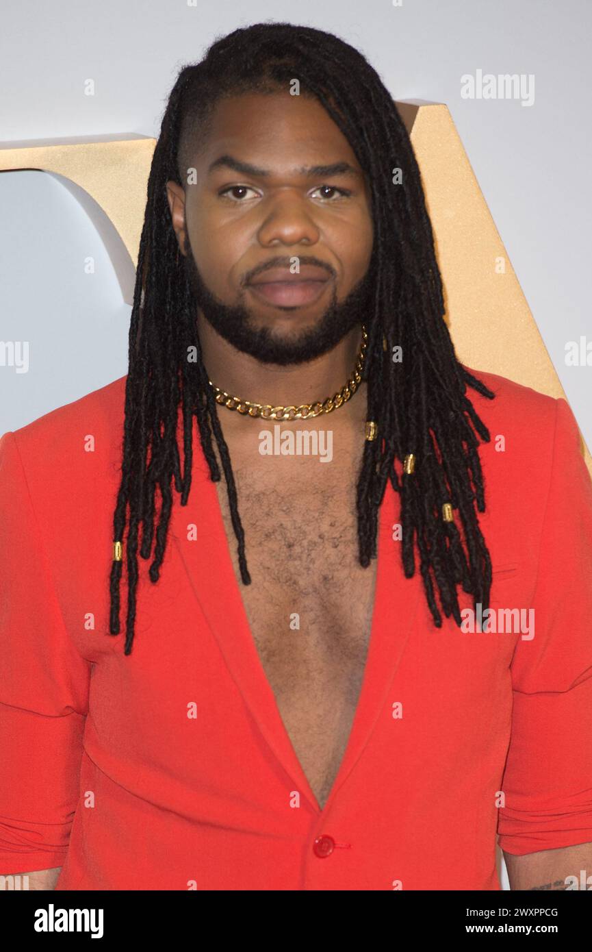Mnek aka uzoechi osisioma emenike hi-res stock photography and images ...