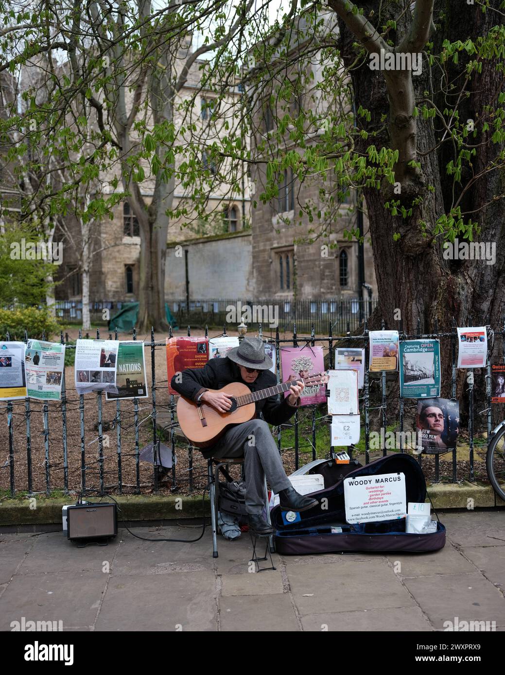 Busker busk hi-res stock photography and images - Alamy