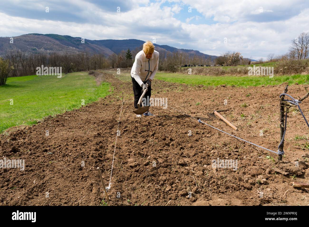 Spring female ropes hi-res stock photography and images - Alamy