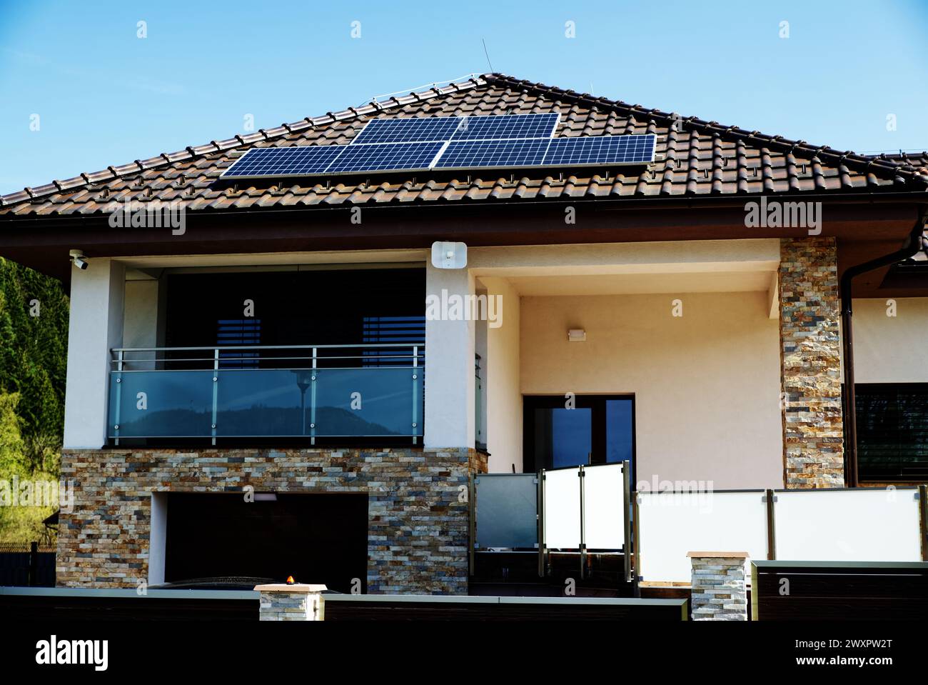 High resolution house image hi-res stock photography and images - Alamy