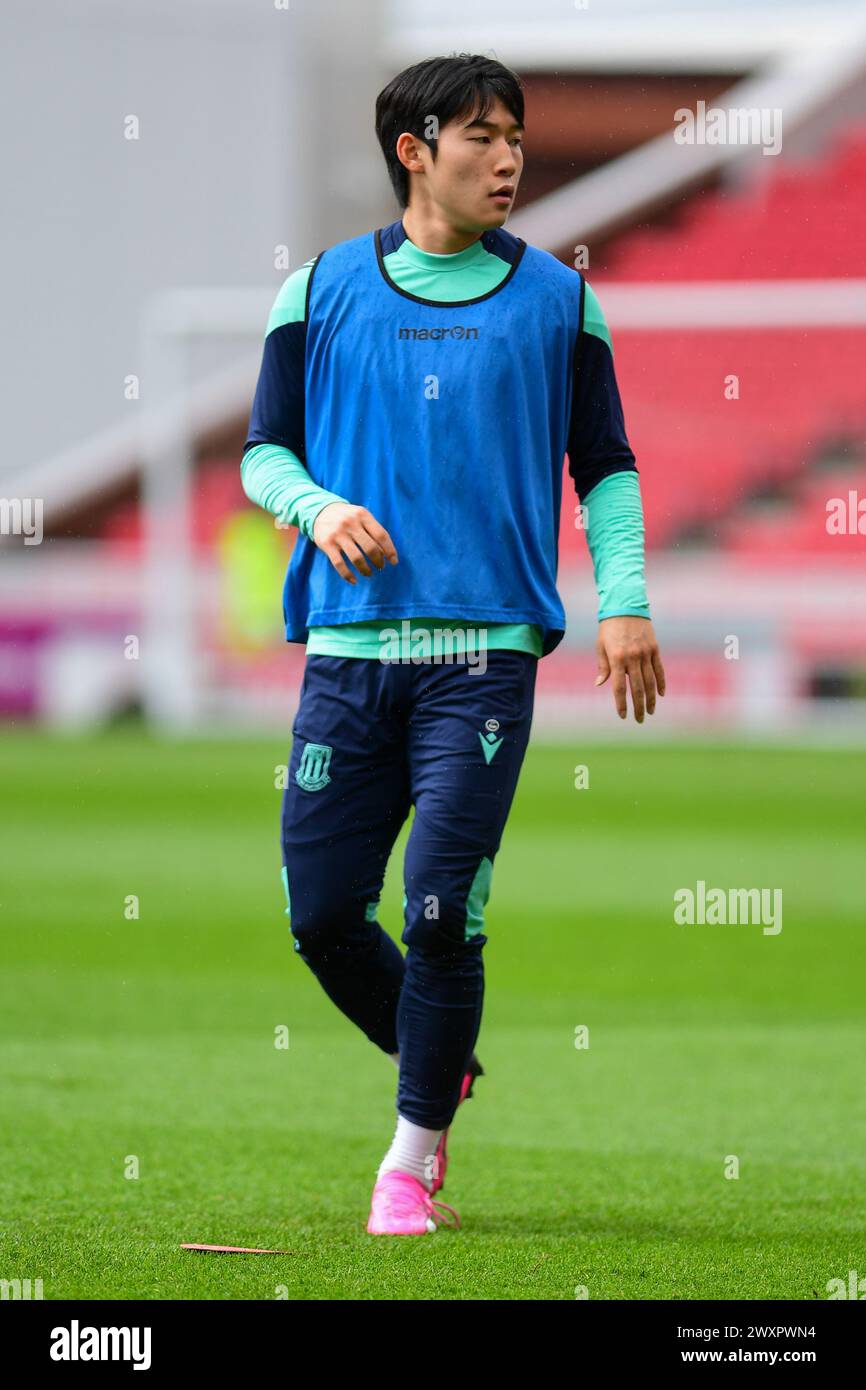 Bae Jun-Ho of Stoke City warms up during the Sky Bet Championship match ...