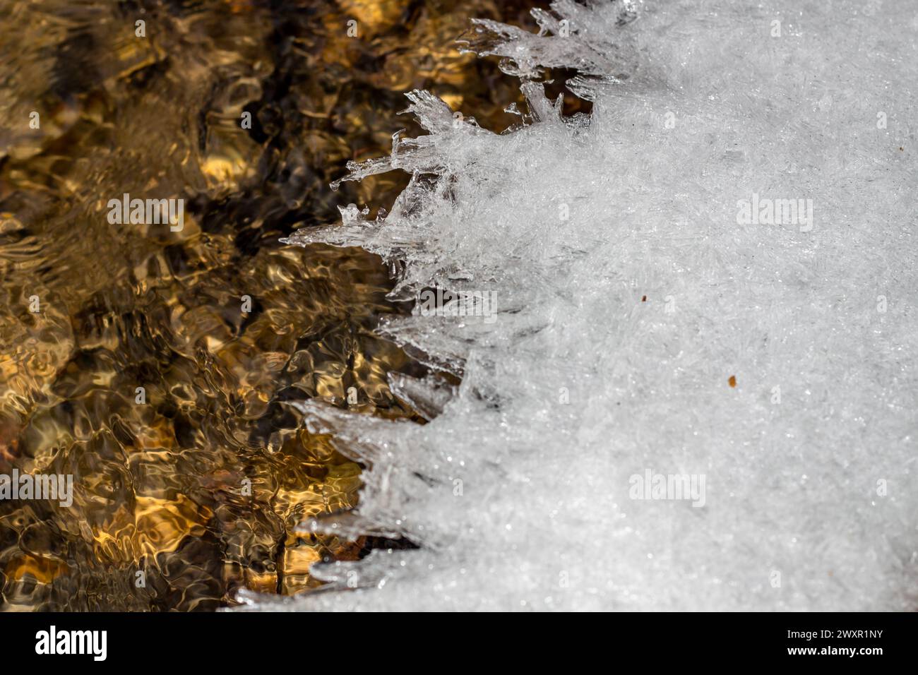 Creeping ice hi-res stock photography and images - Alamy