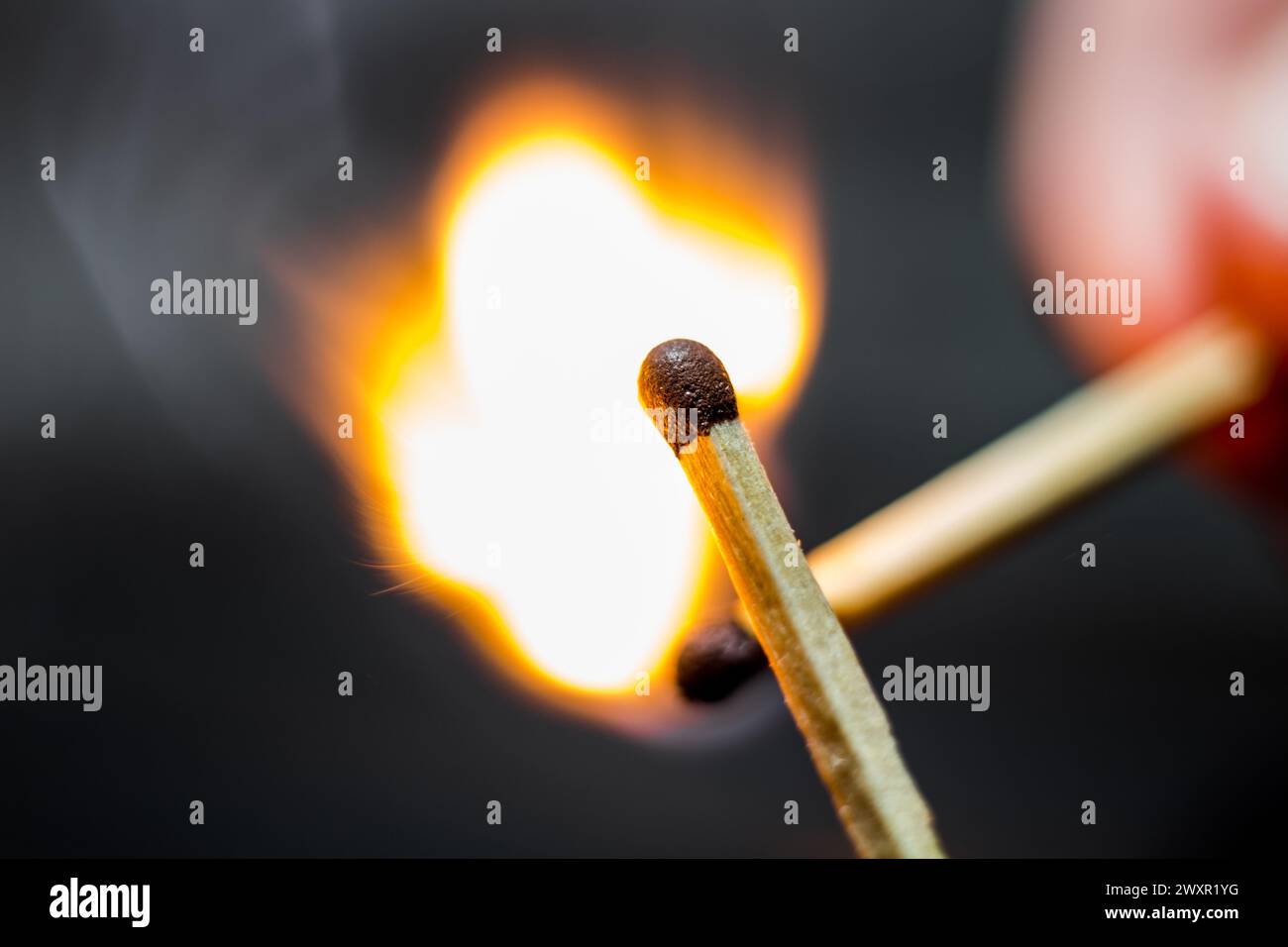 Close up on burning sulfur hi-res stock photography and images - Alamy