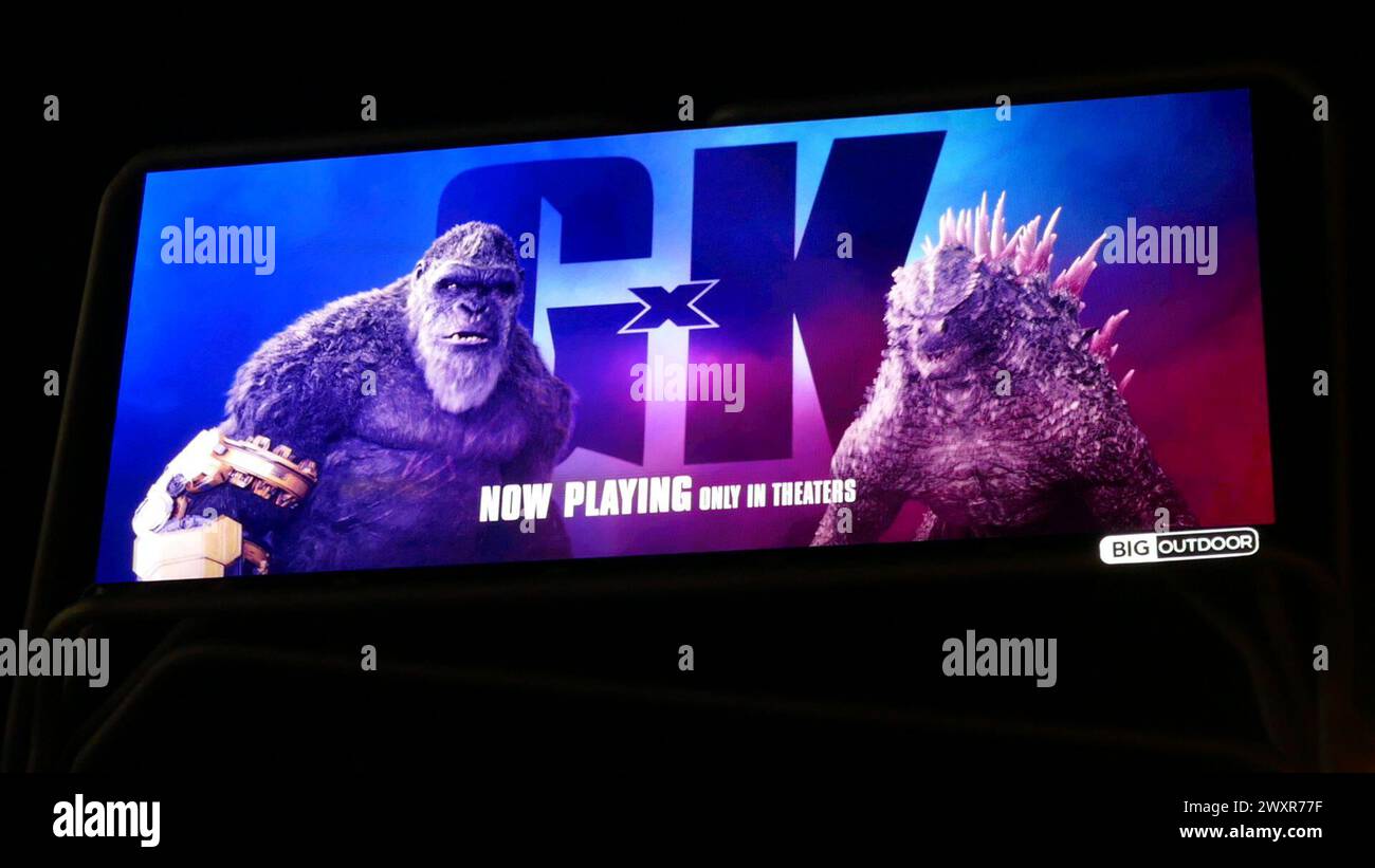 Godzilla king kong hi-res stock photography and images - Alamy