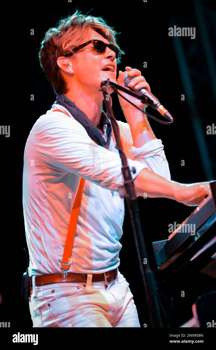 Taylor hanson hi-res stock photography and images - Alamy