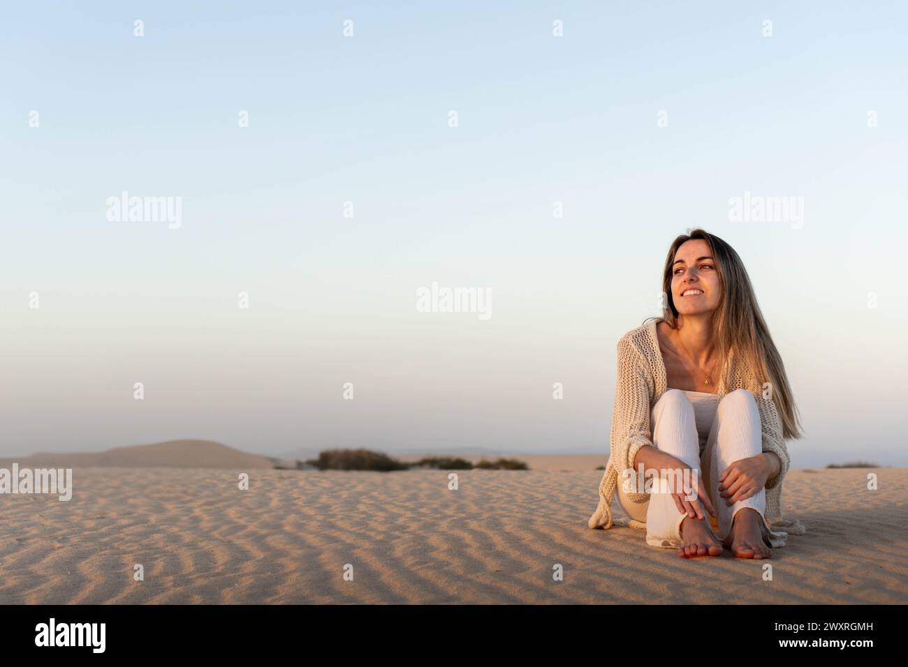 Folded legs hi-res stock photography and images - Alamy