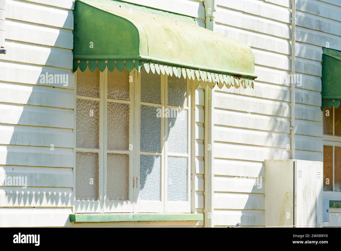 Steel shade hi-res stock photography and images - Alamy