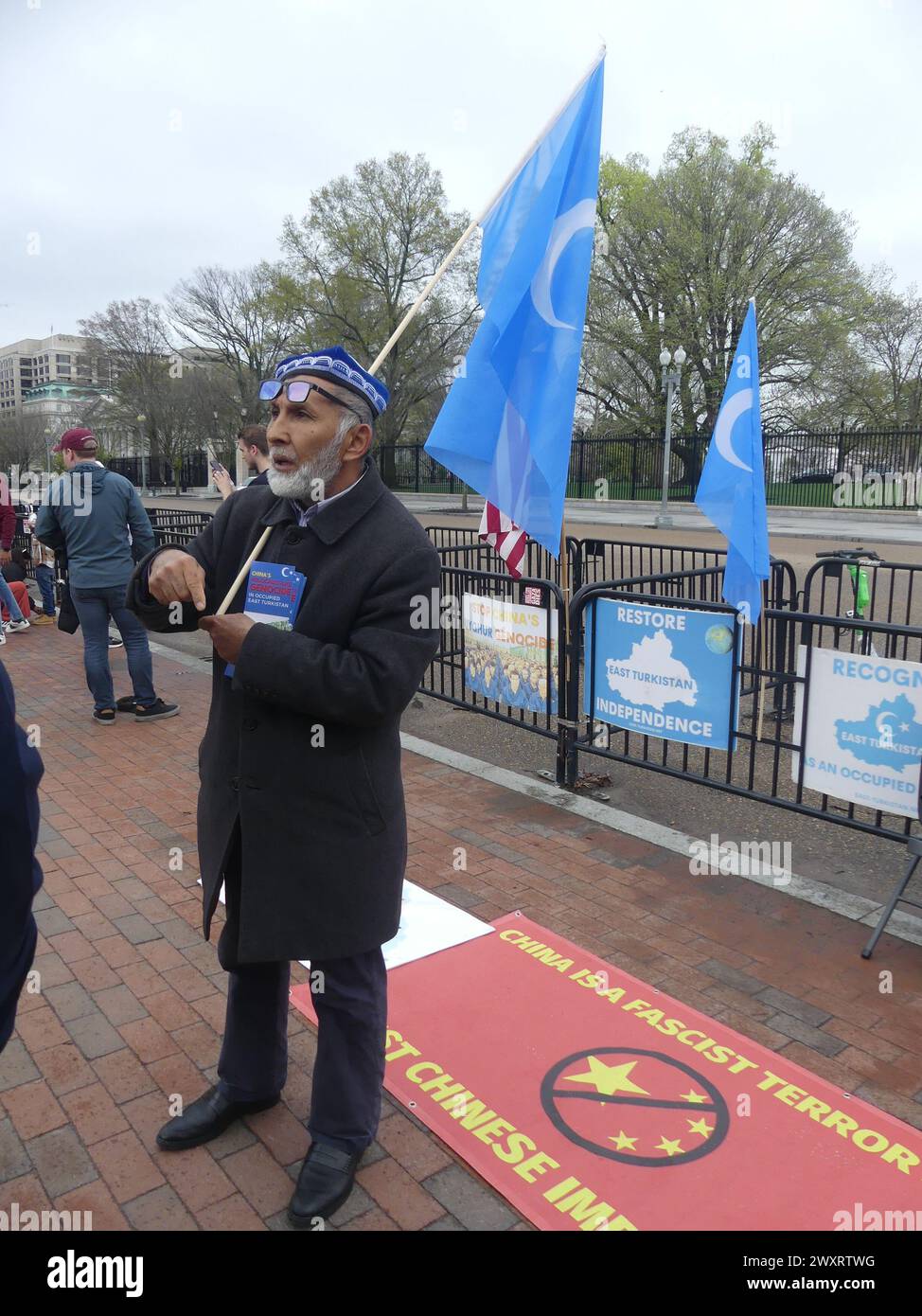 The White House, 1600 Pennsylvania Ave, Washington DC 20500, April 1 ...