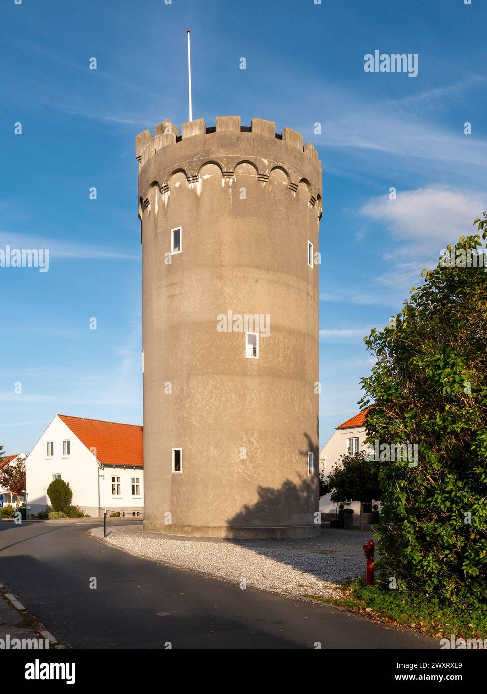 Watertower tower hi-res stock photography and images - Alamy