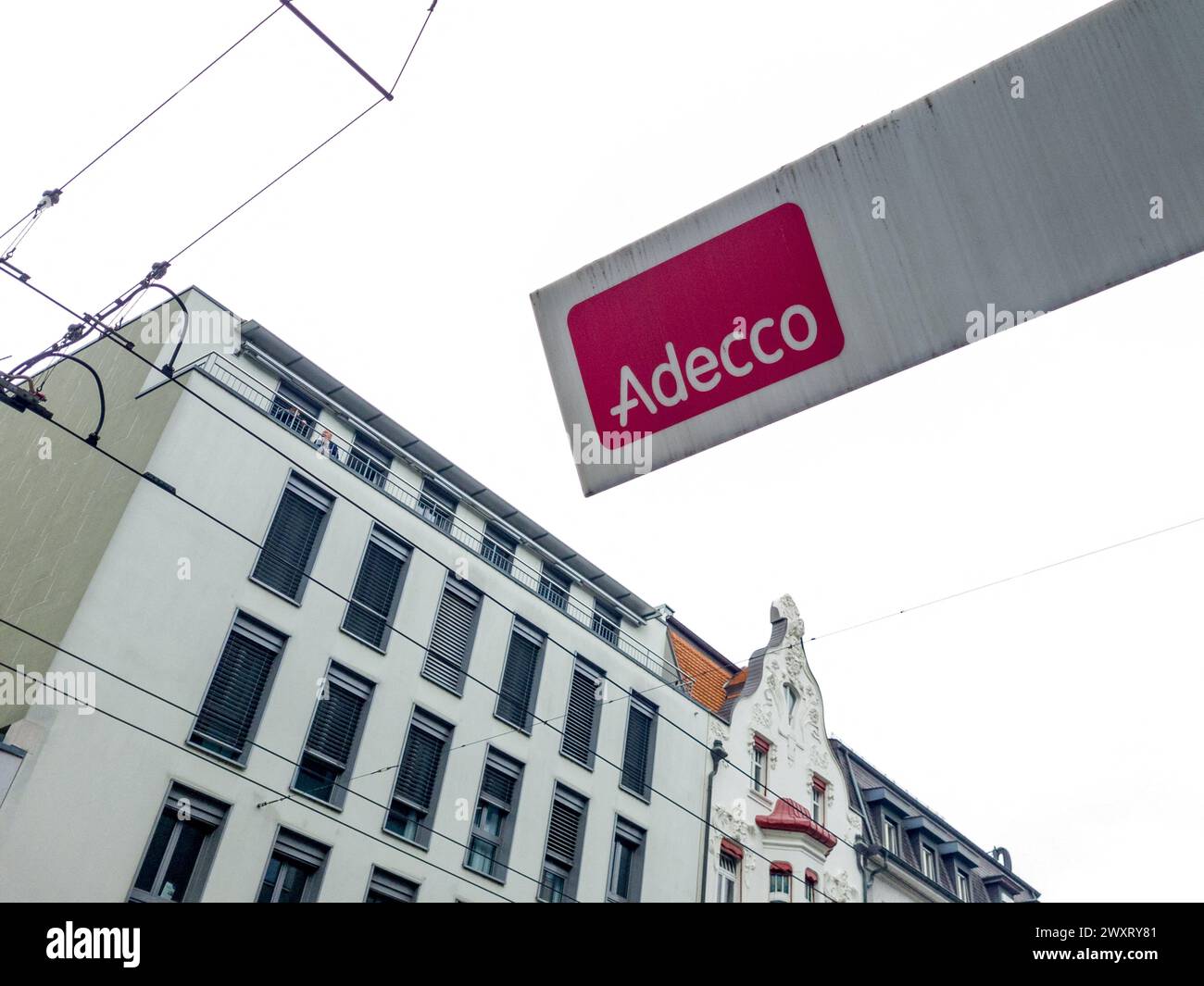 Adecco logo hi-res stock photography and images - Alamy