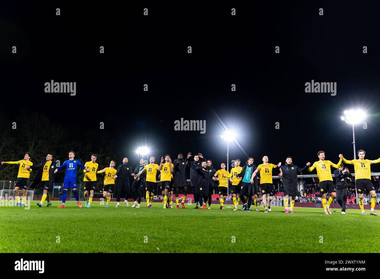 EINDHOVEN, NETHERLANDS - APRIL 1: Calvin Raatsie of Roda JC, Joey ...