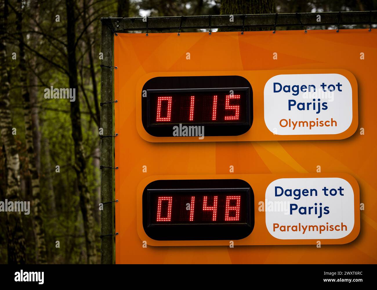 ARNHEM - The TeamNL countdown clock for the Olympic and Paralympic ...