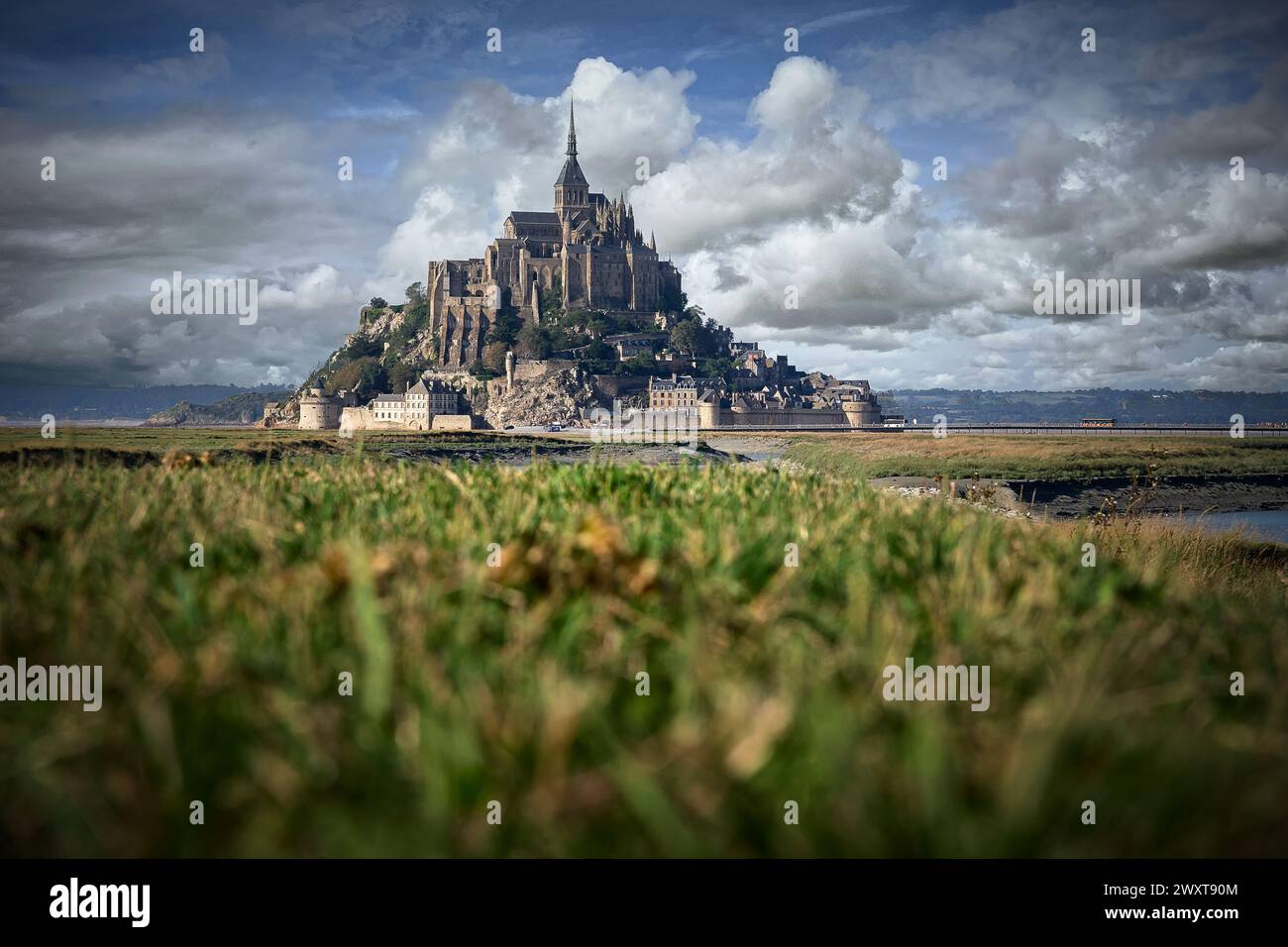 Montsaintmichelart hi-res stock photography and images - Alamy