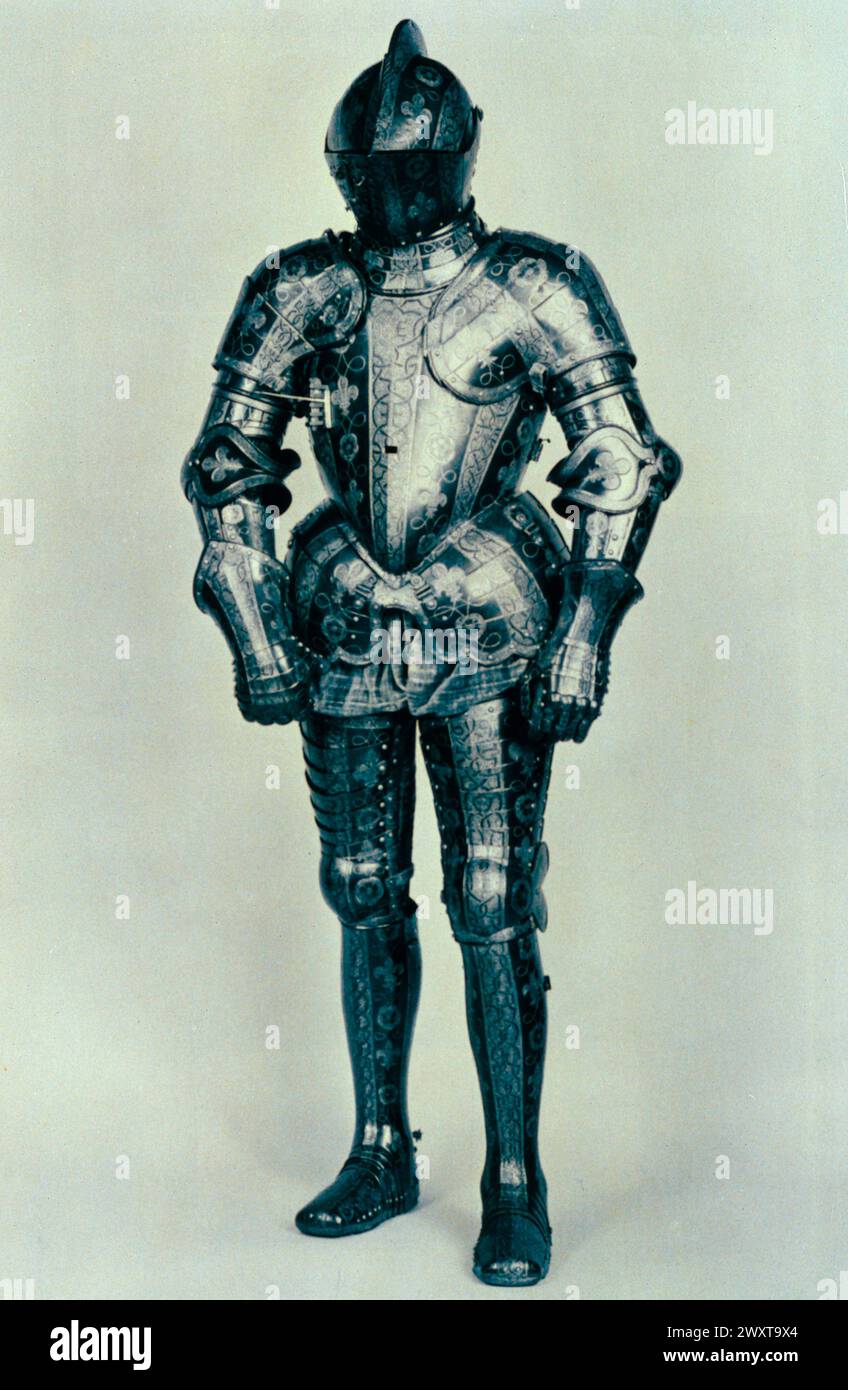 Suit of armor of George Clifford, Earl of Cumberland, England 16th ...