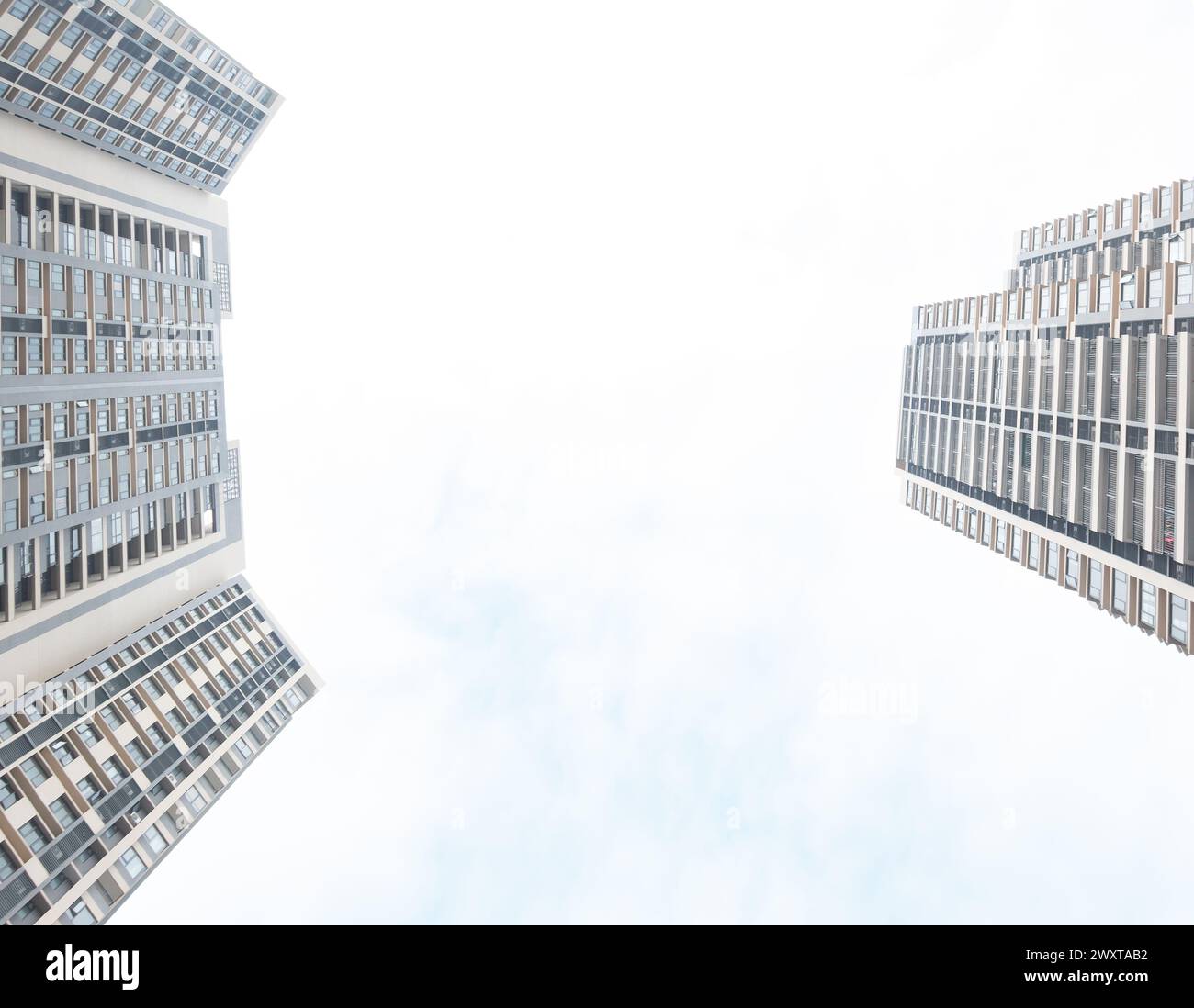 Horizontal composition buildings hi-res stock photography and images ...
