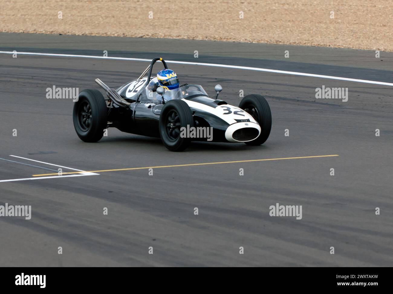 Owen cooper hi-res stock photography and images - Alamy