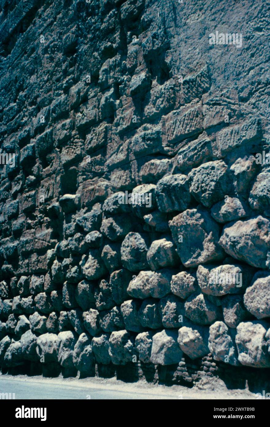 Roman fortifications hi-res stock photography and images - Alamy