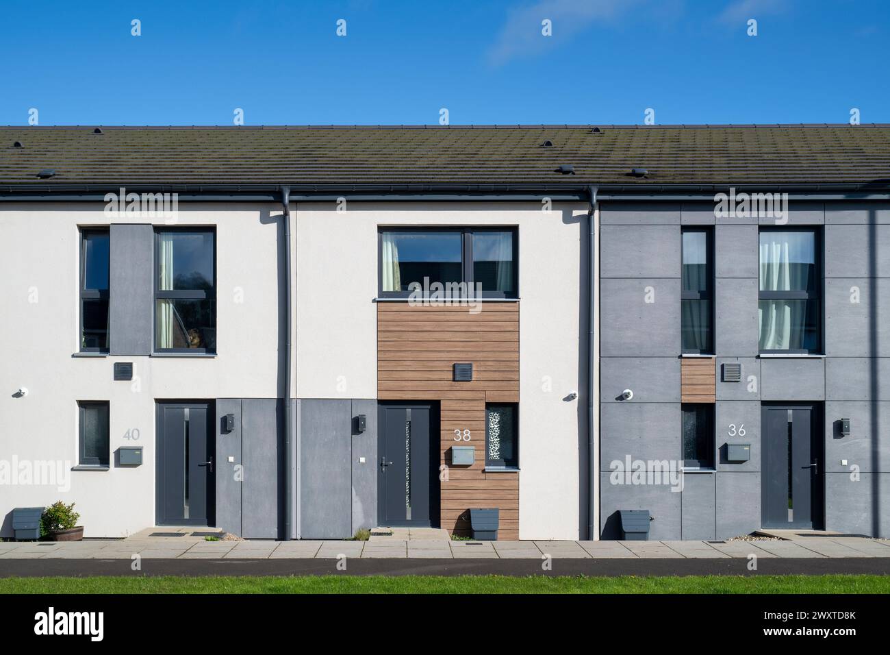 Modern Housing. Graven hill, Bicester, Oxfordshire, England Stock Photo ...