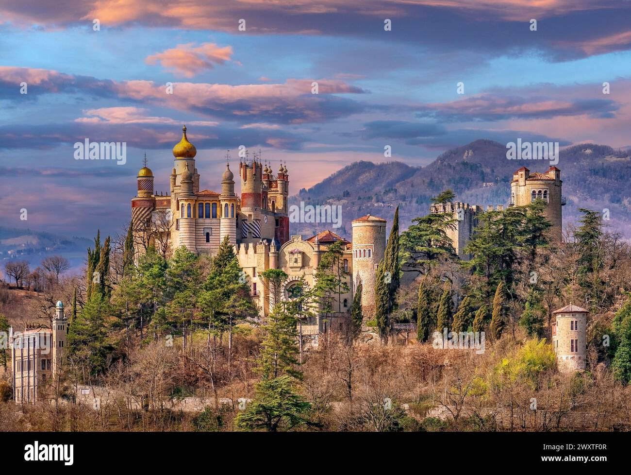 Italy Emilia Romagna Grizzana Morandi (Bo) - Rocchetta Mattei Stock ...