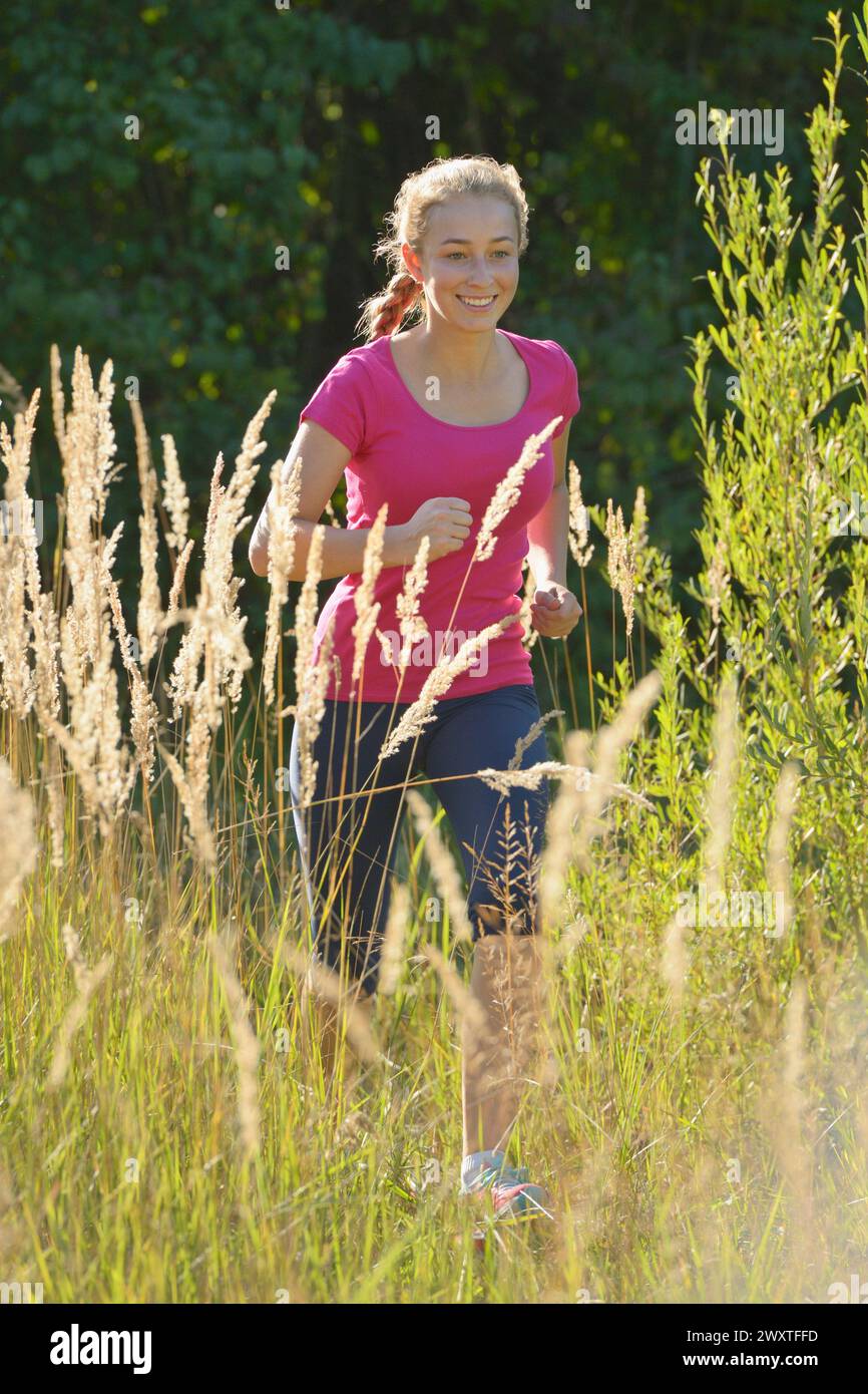 Teen running hi-res stock photography and images - Alamy