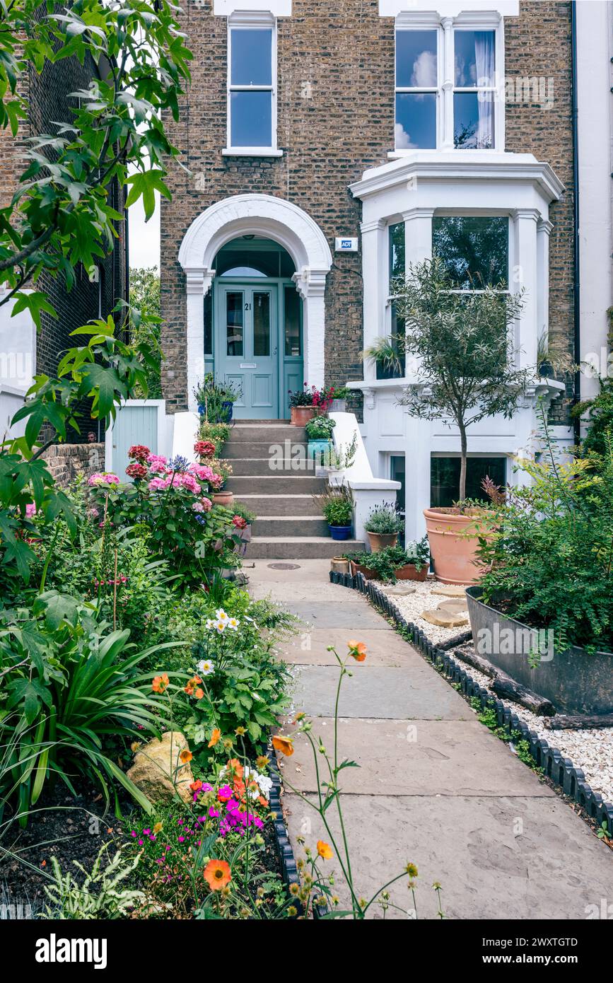 London uk victorian architecture hi-res stock photography and images ...