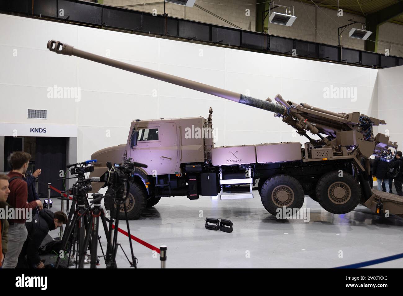 Caesar artillery hi-res stock photography and images - Alamy