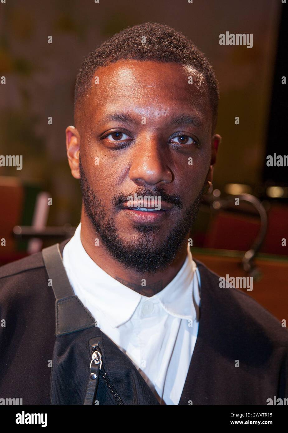 Adam singer hi-res stock photography and images - Alamy