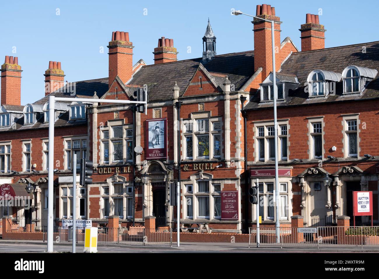The Old Bill and Bull pub, Yardley, Birmingham, UK Stock Photo - Alamy