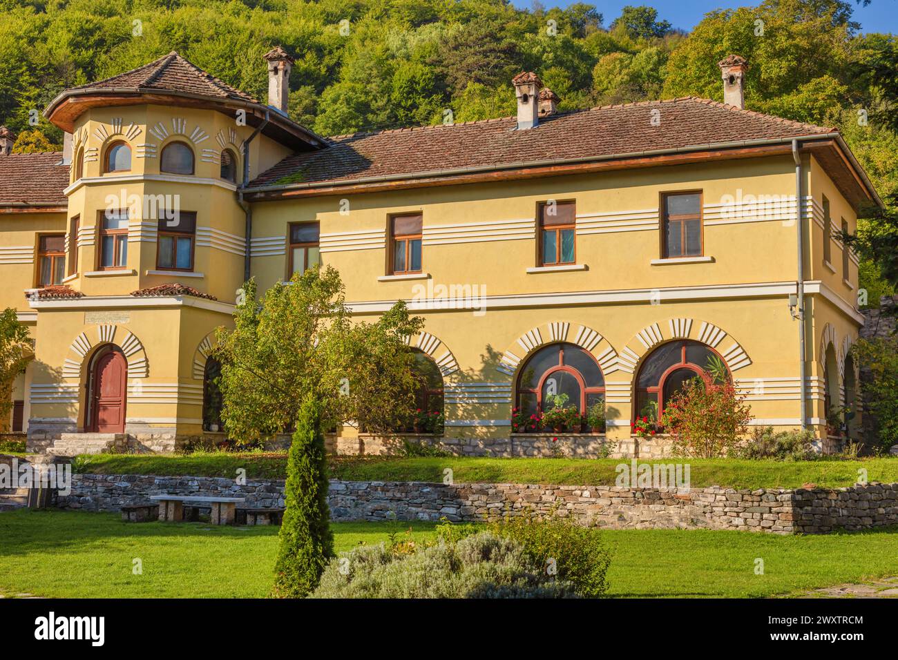 Monks quarters hi-res stock photography and images - Alamy