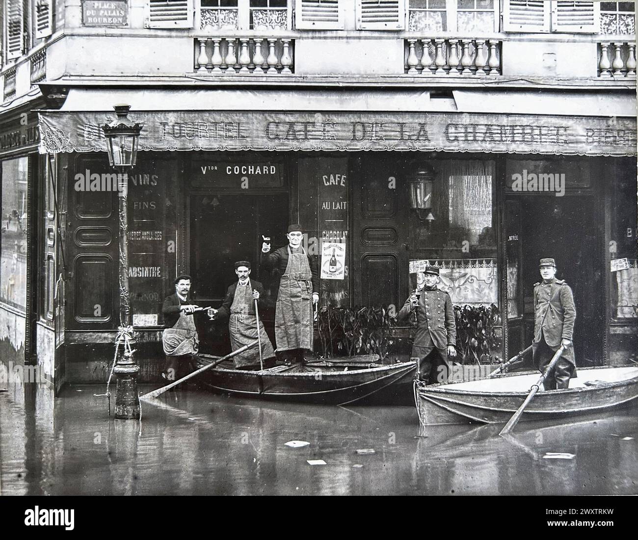 Paris, France, Historic Photos, Paris, 1910, Floods, Street Scene ...
