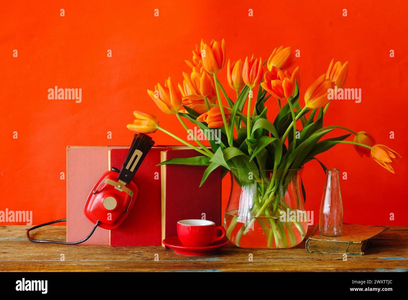 Relases hi-res stock photography and images - Alamy